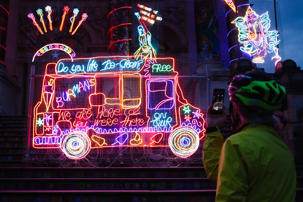 La nueva fachada de Neon del Tate Britain – STN HONDURAS